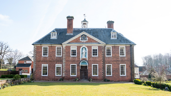 Nursery Practitioner (Level 3), Leominster - Tes Jobs