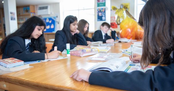 Learning Support Assistant - (12 month FTC), Trafford - Tes Jobs