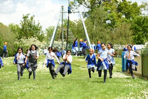 Deputy Headteacher, Slough - Tes Jobs