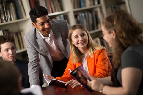 Part-time A Level Teacher of Fashion and Textiles (September 2025) 0.8 ...