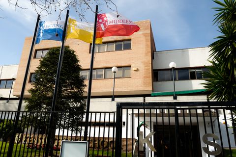 EYFS Teacher, Spain - Tes Jobs