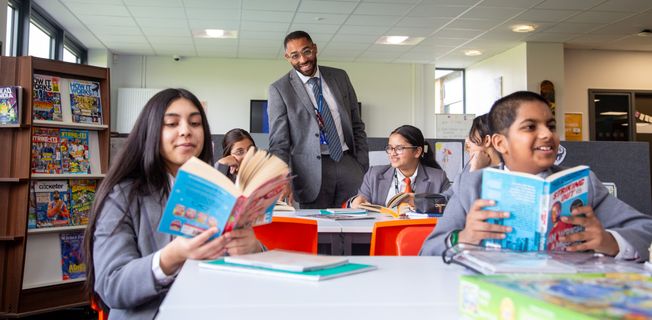 Behaviour Support Worker, Bradford - Tes Jobs