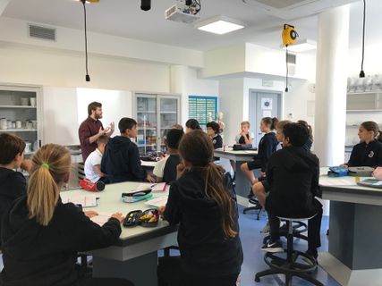 Physics Teacher, Italy - Tes Jobs