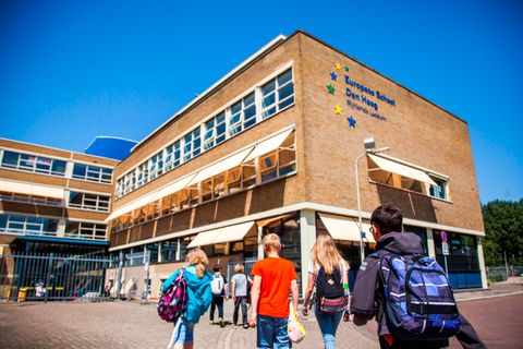 English class/cover teacher, Netherlands - Tes Jobs