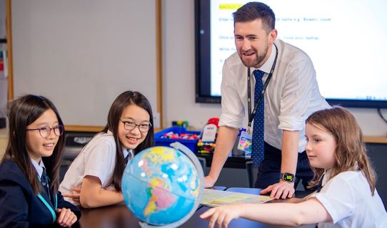 English Teacher, Hong Kong - Tes Jobs