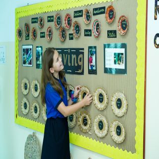 Teaching Assistant ( Must reside in UAE) September 2025, United Arab ...